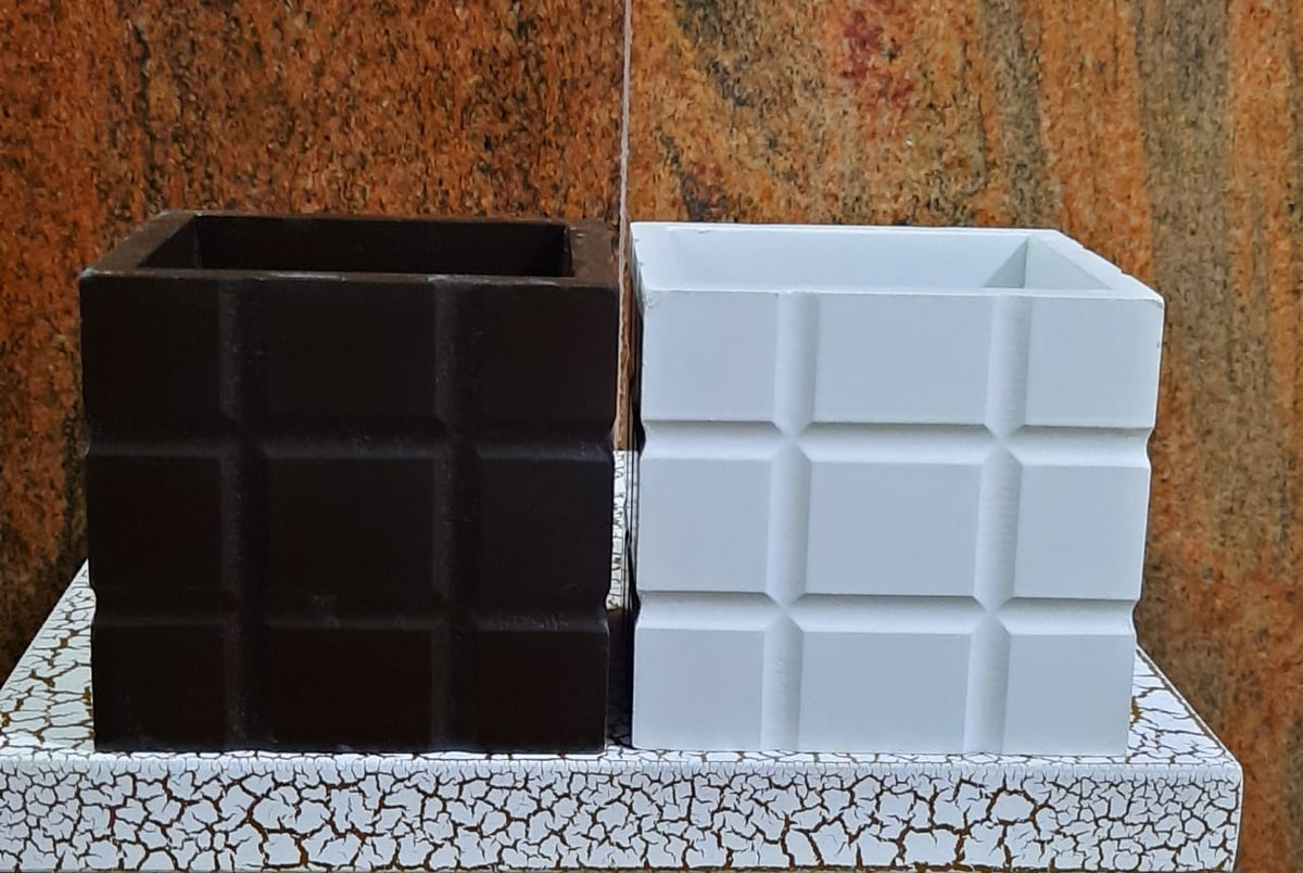 10cm Wooden Square Base – Green Gardens Mihiliya (Pvt) Ltd